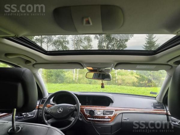 Melns Mercedes-Benz S 350 2010 Rīga, ar dzinēja tilpumu 3.00 L un nobraukumu 225 tūkst. km par 10000 €, foto 4 vietnē AUTOMOTO.COM.LV
