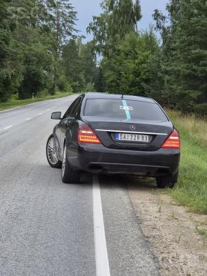 Черный Мерседес С 350 2010 в Рига, объемом двигателя 3.00 л и пробегом 225 тыс. км за 10000 €, фото 15 на AUTOMOTO.COM.LV