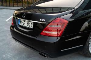 Melns Mercedes-Benz S 350 2010 Klaipėda, ar dzinēja tilpumu 2.99 L un nobraukumu 363 tūkst. km par 8100 €, foto 37 vietnē AUTOMOTO.COM.LV