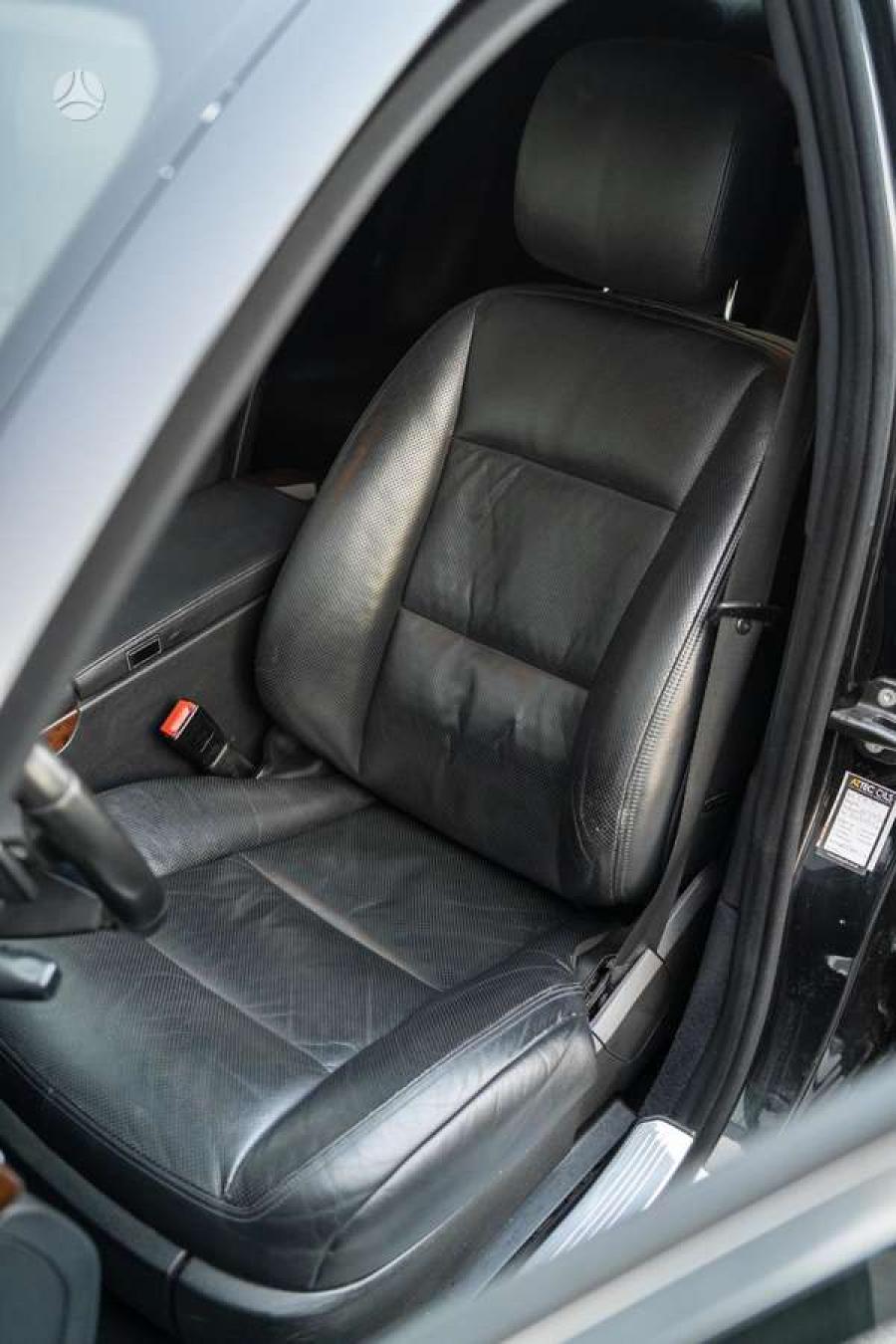 Melns Mercedes-Benz S 350 2010 Klaipėda, ar dzinēja tilpumu 2.99 L un nobraukumu 363 tūkst. km par 8100 €, foto 43 vietnē AUTOMOTO.COM.LV