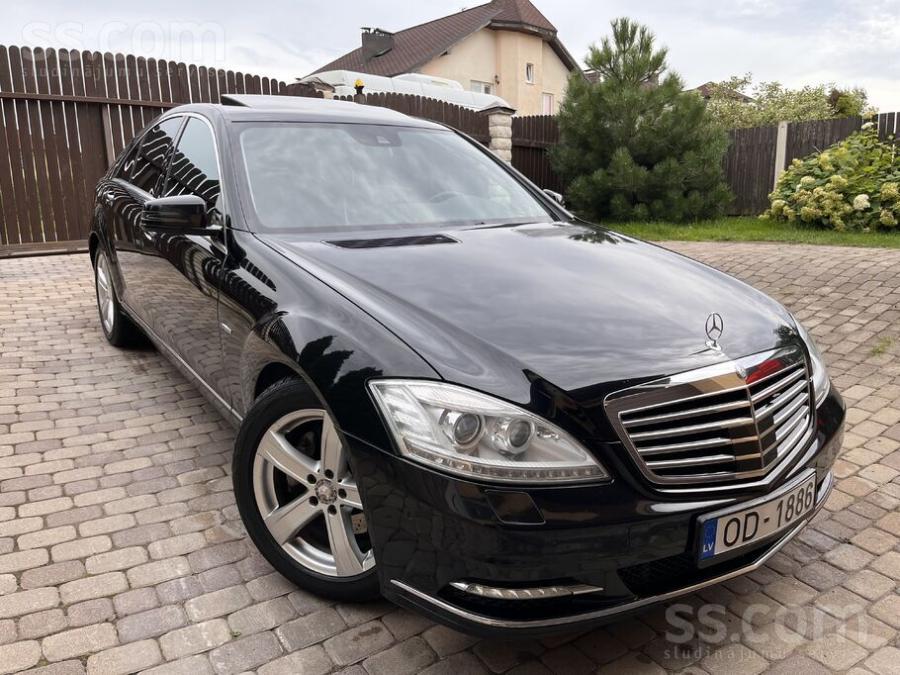 Melns Mercedes-Benz S 350 2010 Rīga, ar dzinēja tilpumu 3.00 L un nobraukumu 298 tūkst. km par 10300 €, foto 8 vietnē AUTOMOTO.COM.LV