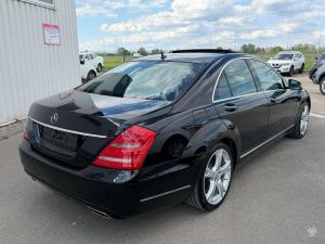 Melns Mercedes-Benz S 350 2010 Marijampole, ar dzinēja tilpumu 2.99 L un nobraukumu 320 tūkst. km par 10999 €, foto 5 vietnē AUTOMOTO.COM.LV