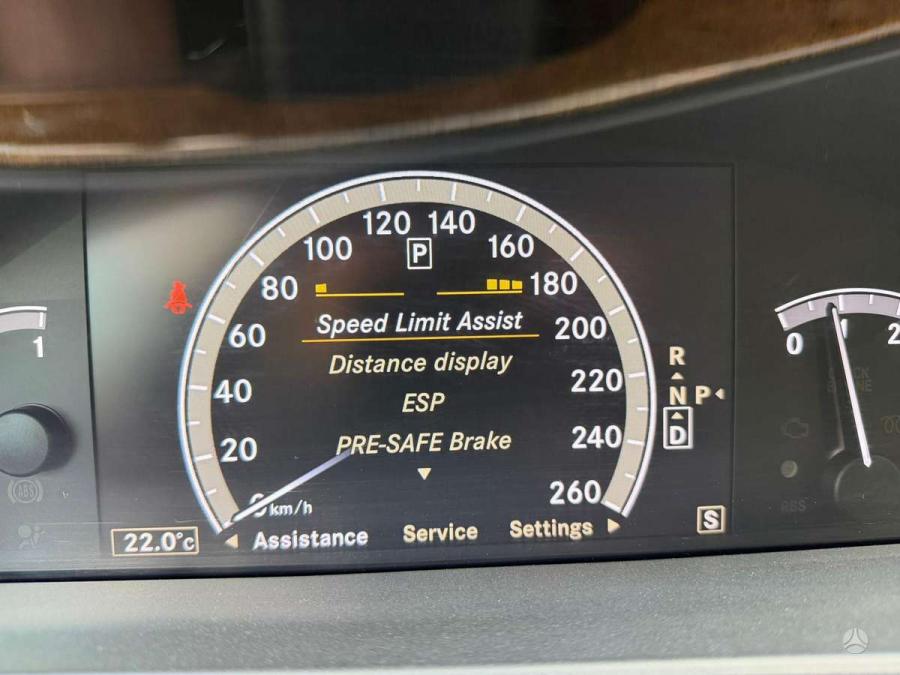 Melns Mercedes-Benz S 350 2010 Marijampole, ar dzinēja tilpumu 2.99 L un nobraukumu 320 tūkst. km par 10999 €, foto 21 vietnē AUTOMOTO.COM.LV