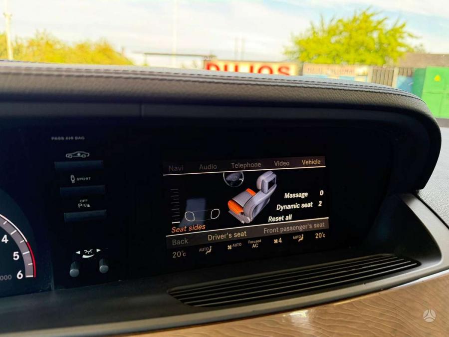 Melns Mercedes-Benz S 350 2010 Marijampole, ar dzinēja tilpumu 2.99 L un nobraukumu 320 tūkst. km par 10999 €, foto 22 vietnē AUTOMOTO.COM.LV