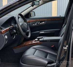 Melns Mercedes-Benz S 350 2010 Rīga, ar dzinēja tilpumu 3.00 L un nobraukumu 319 tūkst. km par 10000 €, foto 14 vietnē AUTOMOTO.COM.LV
