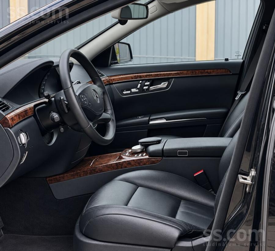 Melns Mercedes-Benz S 350 2010 Rīga, ar dzinēja tilpumu 3.00 L un nobraukumu 319 tūkst. km par 10000 €, foto 14 vietnē AUTOMOTO.COM.LV