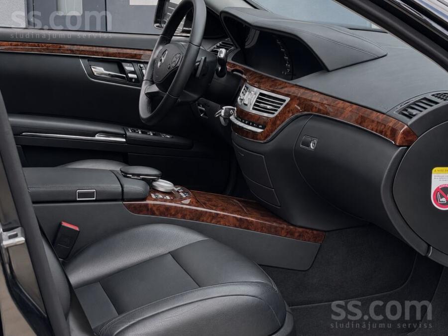 Melns Mercedes-Benz S 350 2010 Rīga, ar dzinēja tilpumu 3.00 L un nobraukumu 319 tūkst. km par 10000 €, foto 17 vietnē AUTOMOTO.COM.LV