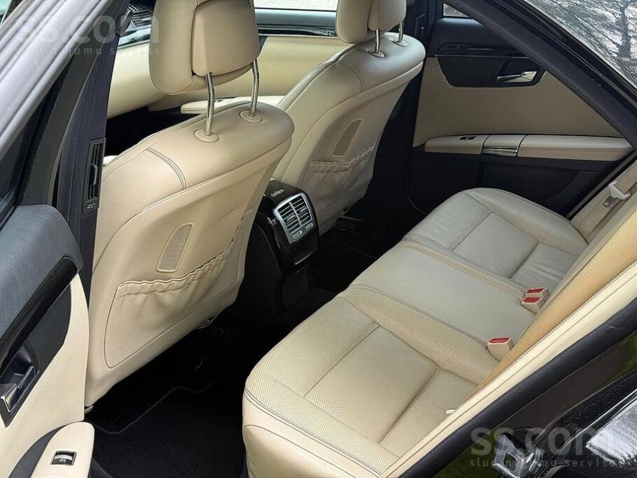 Black Mercedes-Benz S 350 2011 in Riga, with an engine capacity of 3.00 L and mileage of 270 thousand km for 12488 €, photo 15 on AUTOMOTO.COM.LV