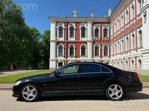 Черный Мерседес С 350 2011 в Елгава, объемом двигателя 3.00 л и пробегом 281 тыс. км за 10000 €, фото 6 на AUTOMOTO.COM.LV