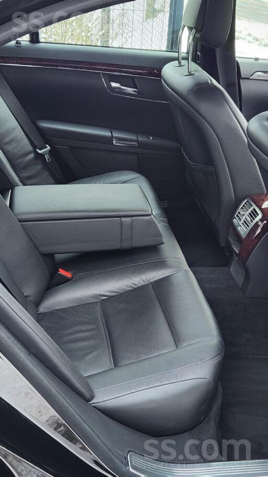 Melns Mercedes-Benz S 350 2011 Rīga, ar dzinēja tilpumu 3.00 L un nobraukumu 266 tūkst. km par 12444 €, foto 9 vietnē AUTOMOTO.COM.LV