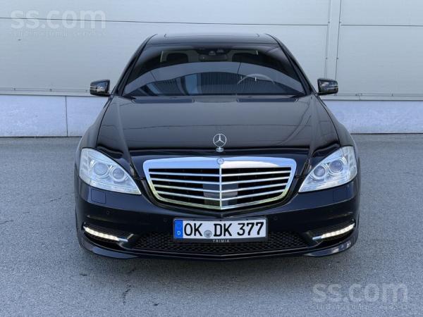 Black Mercedes-Benz S 350 2011 in Riga, with an engine capacity of 3.00 L and mileage of 0 thousand km for 18588 €, photo 6 on AUTOMOTO.COM.LV