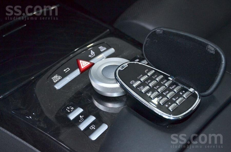 Черный Мерседес С 350 2011 в Рига, объемом двигателя 3.00 л и пробегом 0 тыс. км за 18588 €, фото 30 на AUTOMOTO.COM.LV