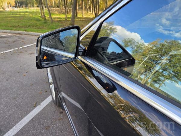 Black Mercedes-Benz S 350 2011 in Daugavpils, with an engine capacity of 3.00 L and mileage of 0 thousand km for 12999 €, photo 10 on AUTOMOTO.COM.LV