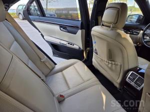 Черный Мерседес С 350 2011 в Даугавпилс, объемом двигателя 3.00 л и пробегом 0 тыс. км за 12999 €, фото 13 на AUTOMOTO.COM.LV
