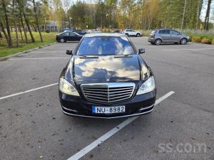 Черный Мерседес С 350 2011 в Даугавпилс, объемом двигателя 3.00 л и пробегом 0 тыс. км за 12999 €, фото 24 на AUTOMOTO.COM.LV