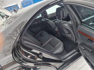 Melns Mercedes-Benz S 350 2011 Rīga, ar dzinēja tilpumu 3.00 L un nobraukumu 217 tūkst. km par 12000 €, foto 11 vietnē AUTOMOTO.COM.LV
