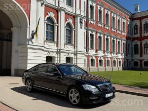 Black Mercedes-Benz S 350 2011 in Jelgava, with an engine capacity of 3.00 L and mileage of 281 thousand km for 9500 €, photo 3 on AUTOMOTO.COM.LV