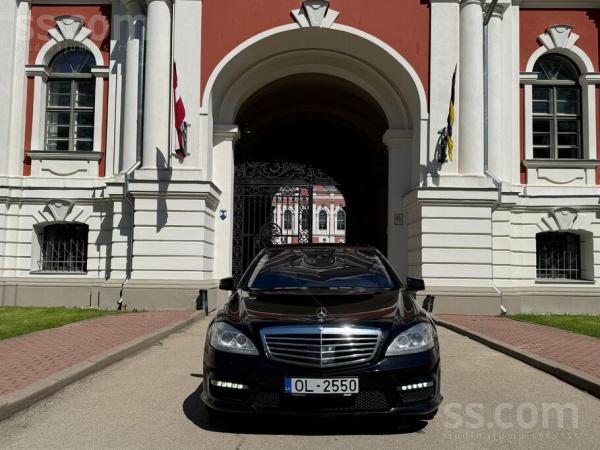 Black Mercedes-Benz S 350 2011 in Jelgava, with an engine capacity of 3.00 L and mileage of 281 thousand km for 9500 €, photo 6 on AUTOMOTO.COM.LV