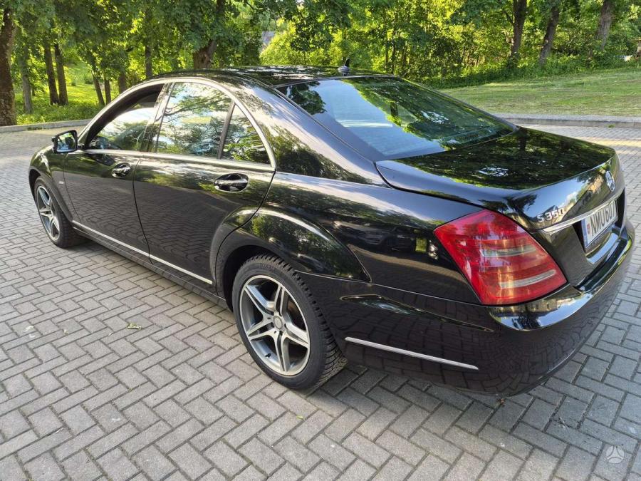 Melns Mercedes-Benz S 350 2011 Lazdijai, ar dzinēja tilpumu 2.99 L un nobraukumu 268 tūkst. km par 8500 €, foto 11 vietnē AUTOMOTO.COM.LV