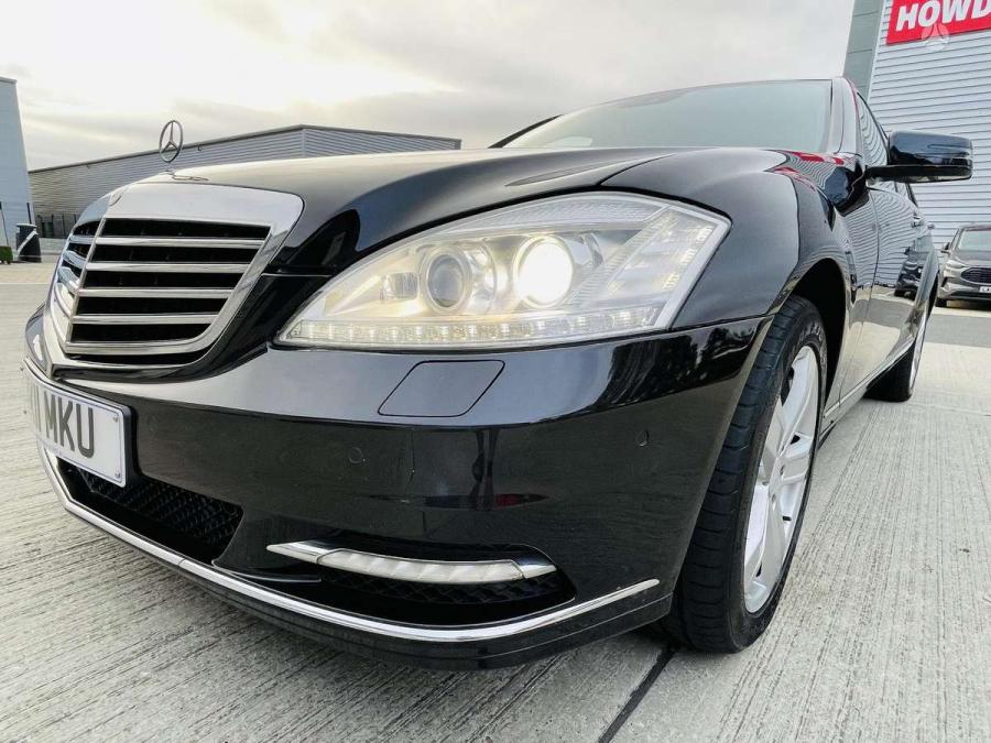 Melns Mercedes-Benz S 350 2011 Raseiniai, ar dzinēja tilpumu 2.99 L un nobraukumu 195 tūkst. km par 4800 €, foto 16 vietnē AUTOMOTO.COM.LV