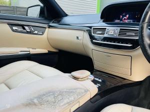 Melns Mercedes-Benz S 350 2011 Raseiniai, ar dzinēja tilpumu 2.99 L un nobraukumu 195 tūkst. km par 4800 €, foto 24 vietnē AUTOMOTO.COM.LV