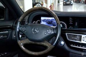 Melns Mercedes-Benz S 350 2011 Rīga, ar dzinēja tilpumu 2.99 L un nobraukumu 209 tūkst. km par 18588 €, foto 23 vietnē AUTOMOTO.COM.LV