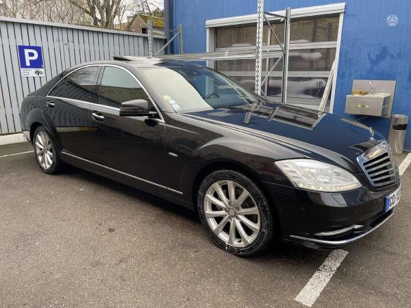 Melns Mercedes-Benz S 350 2012 Rīga, ar dzinēja tilpumu 2.99 L un nobraukumu 313 tūkst. km par 11600 €, foto 6 vietnē AUTOMOTO.COM.LV