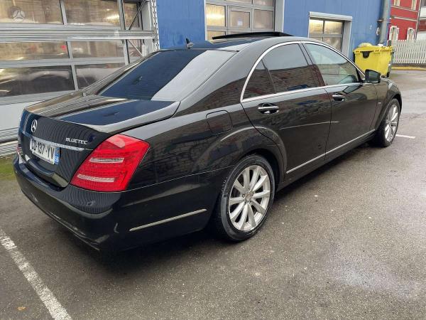 Melns Mercedes-Benz S 350 2012 Rīga, ar dzinēja tilpumu 2.99 L un nobraukumu 313 tūkst. km par 11600 €, foto 8 vietnē AUTOMOTO.COM.LV