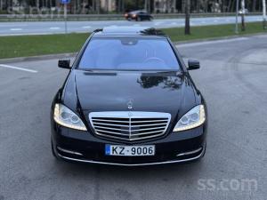Black Mercedes-Benz S 350 2012 in Riga, with an engine capacity of 3.00 L and mileage of 230 thousand km for 13400 €, photo  on AUTOMOTO.COM.LV