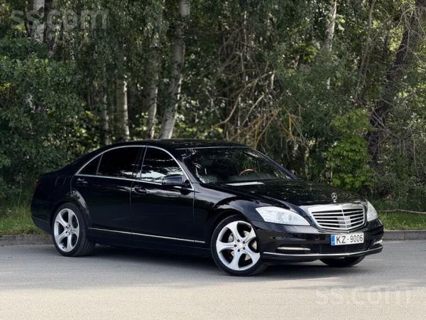Mercedes-Benz S 350 2012 Rīga vietnē Melns Mercedes-Benz S 350 2012 Rīga, ar dzinēja tilpumu 3.00 L un nobraukumu 230 tūkst. km par 13400 €, foto 11 vietnē AUTOMOTO.COM.LV