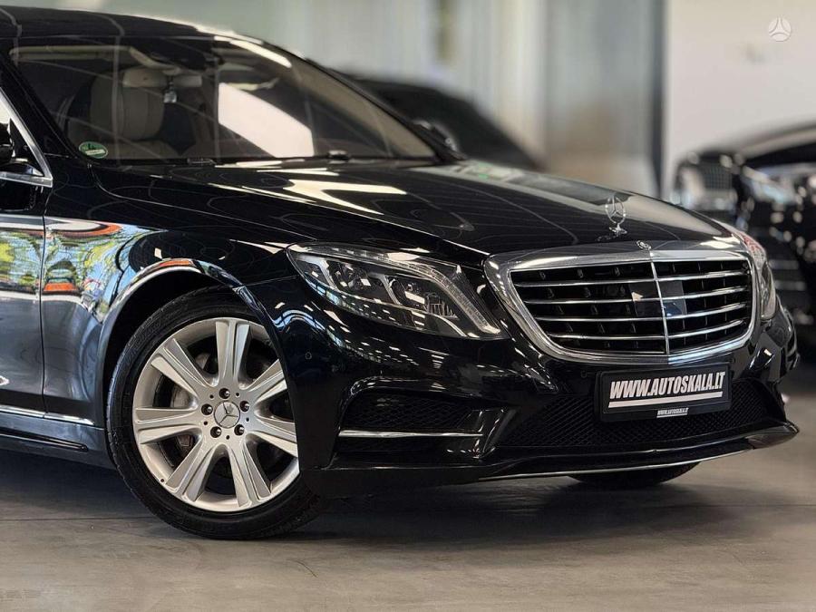 Melns Mercedes-Benz S 350 2013 Klaipėda, ar dzinēja tilpumu 2.99 L un nobraukumu 265 tūkst. km par 25900 €, foto 18 vietnē AUTOMOTO.COM.LV
