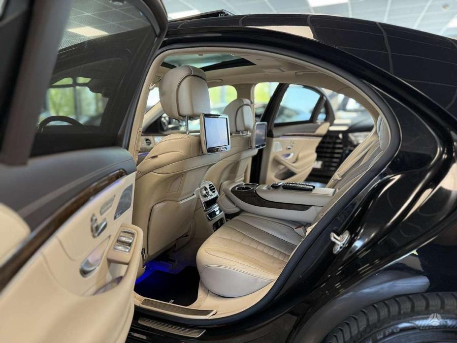 Melns Mercedes-Benz S 350 2013 Klaipėda, ar dzinēja tilpumu 2.99 L un nobraukumu 265 tūkst. km par 25900 €, foto 33 vietnē AUTOMOTO.COM.LV