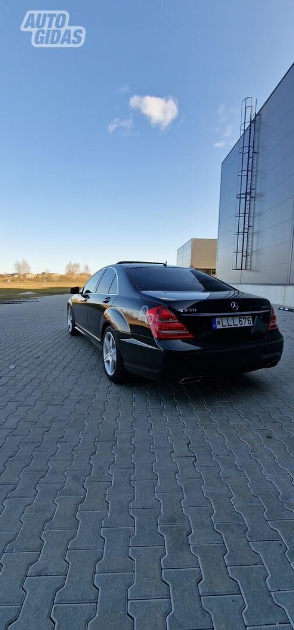 Melns Mercedes-Benz S 350 2013 Šauļi, ar dzinēja tilpumu 3.00 L un nobraukumu 166 tūkst. km par 13500 €, foto 5 vietnē AUTOMOTO.COM.LV