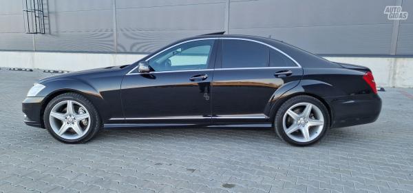 Melns Mercedes-Benz S 350 2013 Šauļi, ar dzinēja tilpumu 3.00 L un nobraukumu 166 tūkst. km par 13500 €, foto 10 vietnē AUTOMOTO.COM.LV