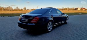 Melns Mercedes-Benz S 350 2013 Šauļi, ar dzinēja tilpumu 3.00 L un nobraukumu 166 tūkst. km par 13500 €, foto 12 vietnē AUTOMOTO.COM.LV