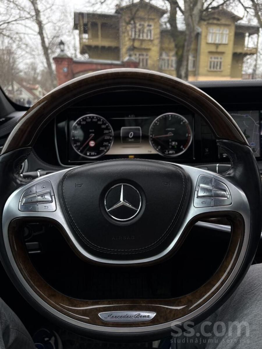 Черный Мерседес С 350 2013 в Кулдига, объемом двигателя 3.00 л и пробегом 0 тыс. км за 29900 €, фото 12 на AUTOMOTO.COM.LV