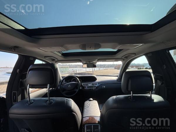Melns Mercedes-Benz S 350 2013 Jūrmala, ar dzinēja tilpumu 3.50 L un nobraukumu 147 tūkst. km par 17900 €, foto 7 vietnē AUTOMOTO.COM.LV