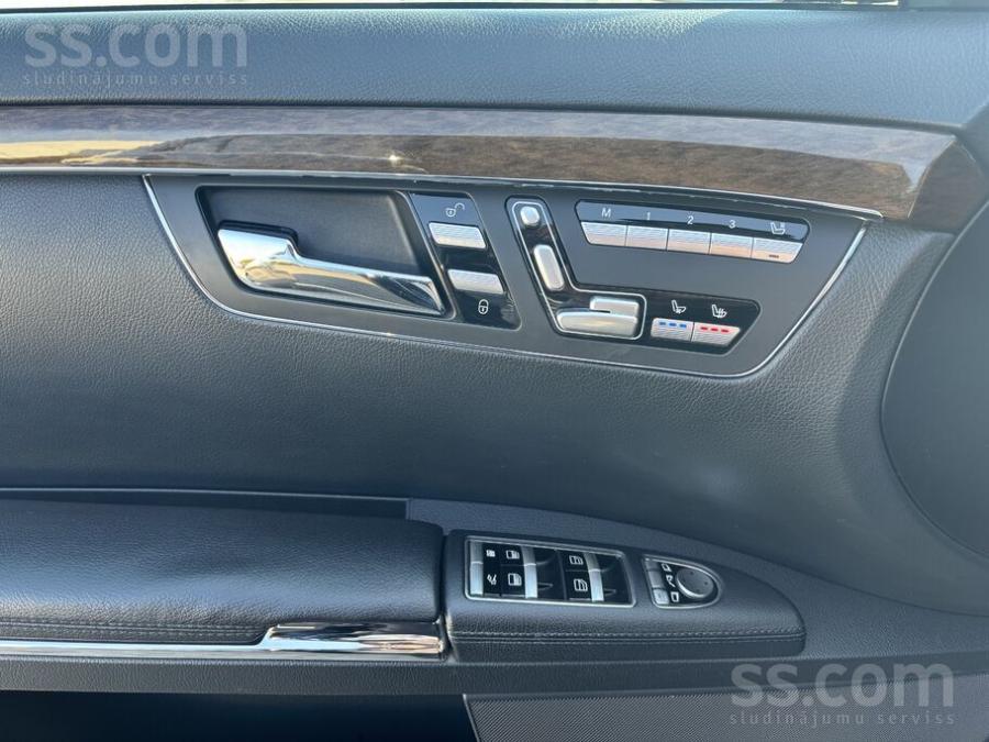 Melns Mercedes-Benz S 350 2013 Jūrmala, ar dzinēja tilpumu 3.50 L un nobraukumu 147 tūkst. km par 17900 €, foto 10 vietnē AUTOMOTO.COM.LV