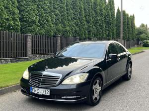 Черный Мерседес С 350 2013 в Вильнюс, объемом двигателя 2.99 л и пробегом 280 тыс. км за 10500 €, фото 5 на AUTOMOTO.COM.LV