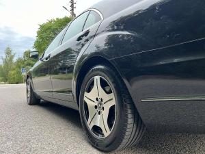 Черный Мерседес С 350 2013 в Вильнюс, объемом двигателя 2.99 л и пробегом 280 тыс. км за 10500 €, фото 18 на AUTOMOTO.COM.LV