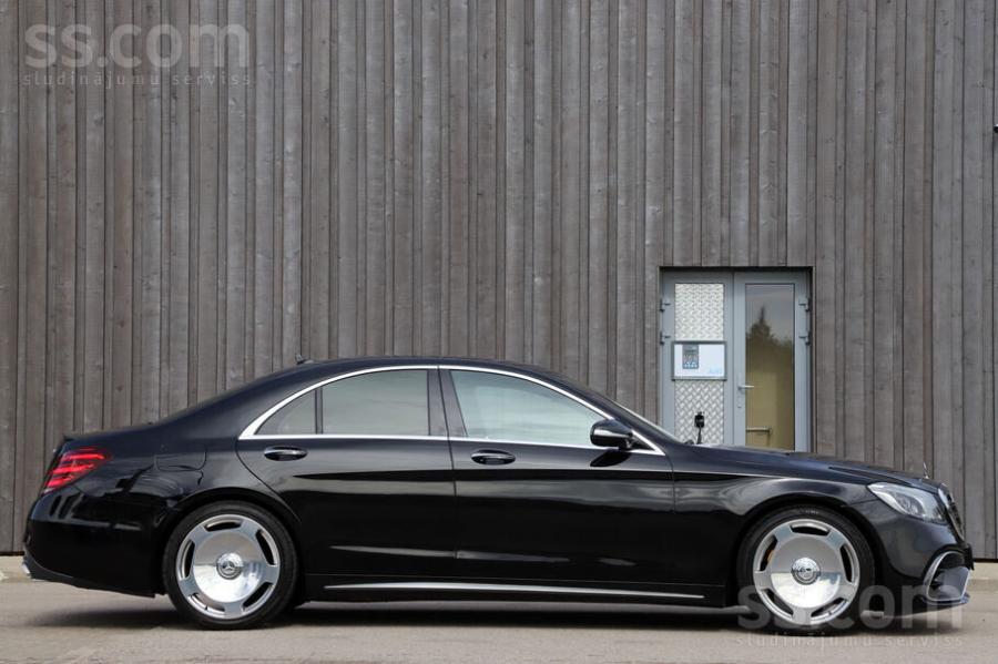 Black Mercedes-Benz S 350 2013 in Tukums, with an engine capacity of 3.00 L and mileage of 170 thousand km for 35000 €, photo 3 on AUTOMOTO.COM.LV