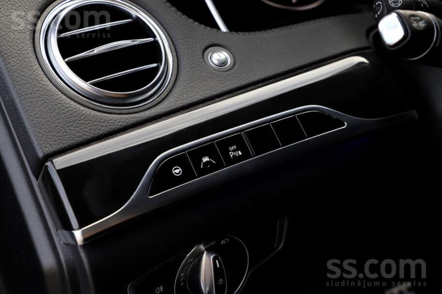 Black Mercedes-Benz S 350 2013 in Tukums, with an engine capacity of 3.00 L and mileage of 170 thousand km for 35000 €, photo 18 on AUTOMOTO.COM.LV
