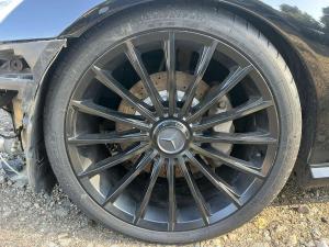 Melns Mercedes-Benz S 350 2013 Kaišiadorys, ar dzinēja tilpumu 2.99 L un nobraukumu 298 tūkst. km par 5555 €, foto 36 vietnē AUTOMOTO.COM.LV