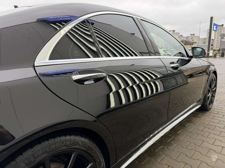 Melns Mercedes-Benz S 350 2014 Kauņa, ar dzinēja tilpumu 2.99 L un nobraukumu 181 tūkst. km par 30000 €, foto 8 vietnē AUTOMOTO.COM.LV