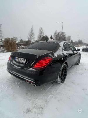 Melns Mercedes-Benz S 350 2014 Viļņa, ar dzinēja tilpumu 2.99 L un nobraukumu 270 tūkst. km par 26000 €, foto 6 vietnē AUTOMOTO.COM.LV