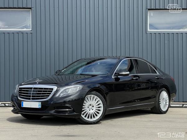 Черный Мерседес С 350 2014 в Таураге, объемом двигателя 3.00 л и пробегом 225 тыс. км за 19900 €, фото 1 на AUTOMOTO.COM.LV
