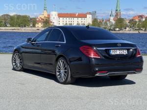 Melns Mercedes-Benz S 350 2014 Rīga, ar dzinēja tilpumu 3.00 L un nobraukumu 172 tūkst. km par 31000 €, foto 4 vietnē AUTOMOTO.COM.LV