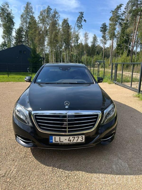 Melns Mercedes-Benz S 350 2014 Rīga, ar dzinēja tilpumu 3.00 L un nobraukumu 160 tūkst. km par 28000 €, foto 1 vietnē AUTOMOTO.COM.LV