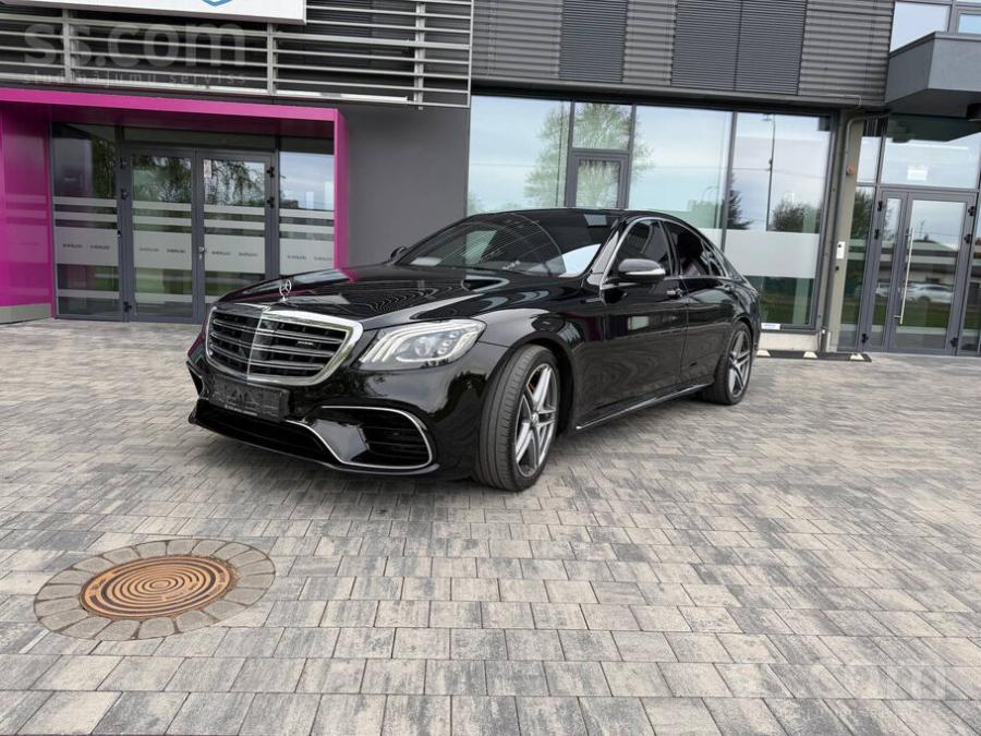 Black Mercedes-Benz S 350 2014 in Riga, with an engine capacity of 3.00 L and mileage of 180 thousand km for 36900 €, photo 1 on AUTOMOTO.COM.LV