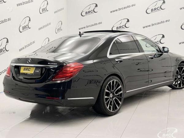 Black Mercedes-Benz S 350 2014 in Vilnius, with an engine capacity of 2.99 L and mileage of 455 thousand km for 15900 €, photo 3 on AUTOMOTO.COM.LV
